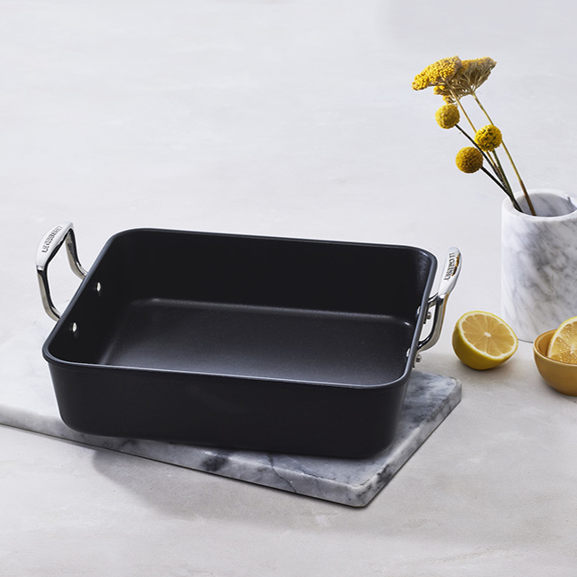 Toughened Non-Stick Square Roaster, 26cm - Binuns